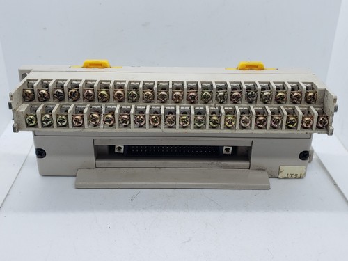 YOSHIDA PX7D-40V6-R INPUT/OUTPUT TERMINAL STAND 125V 1A | eBay