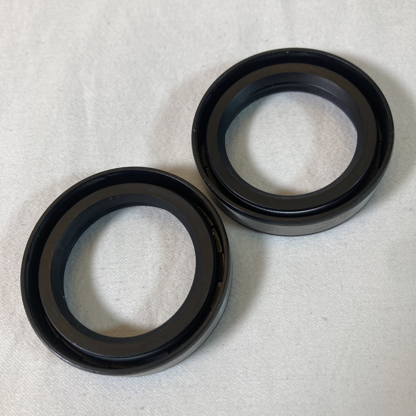 KOK 1411 Fork Oil Seal 35mm x 47mm x 10.5mm PAIR For Harley Davidson ...
