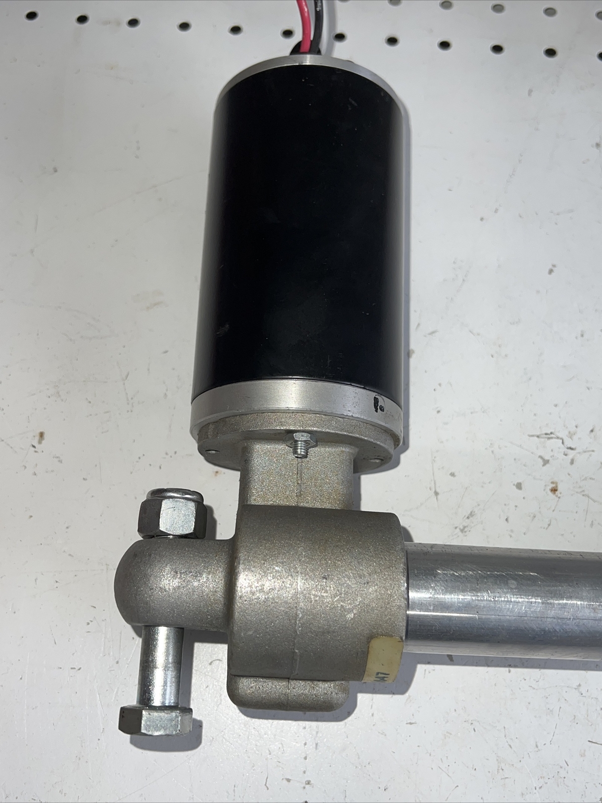 Bruno ASL 202 Scooter Wheelchair Lift Up/Down Motor Actuator Cylinder ...