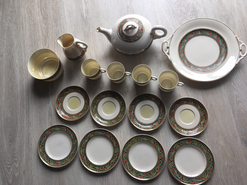 Rare & Minty 16 Piece BELLEEK Celtic Tea Set / Book of Kells Design ...