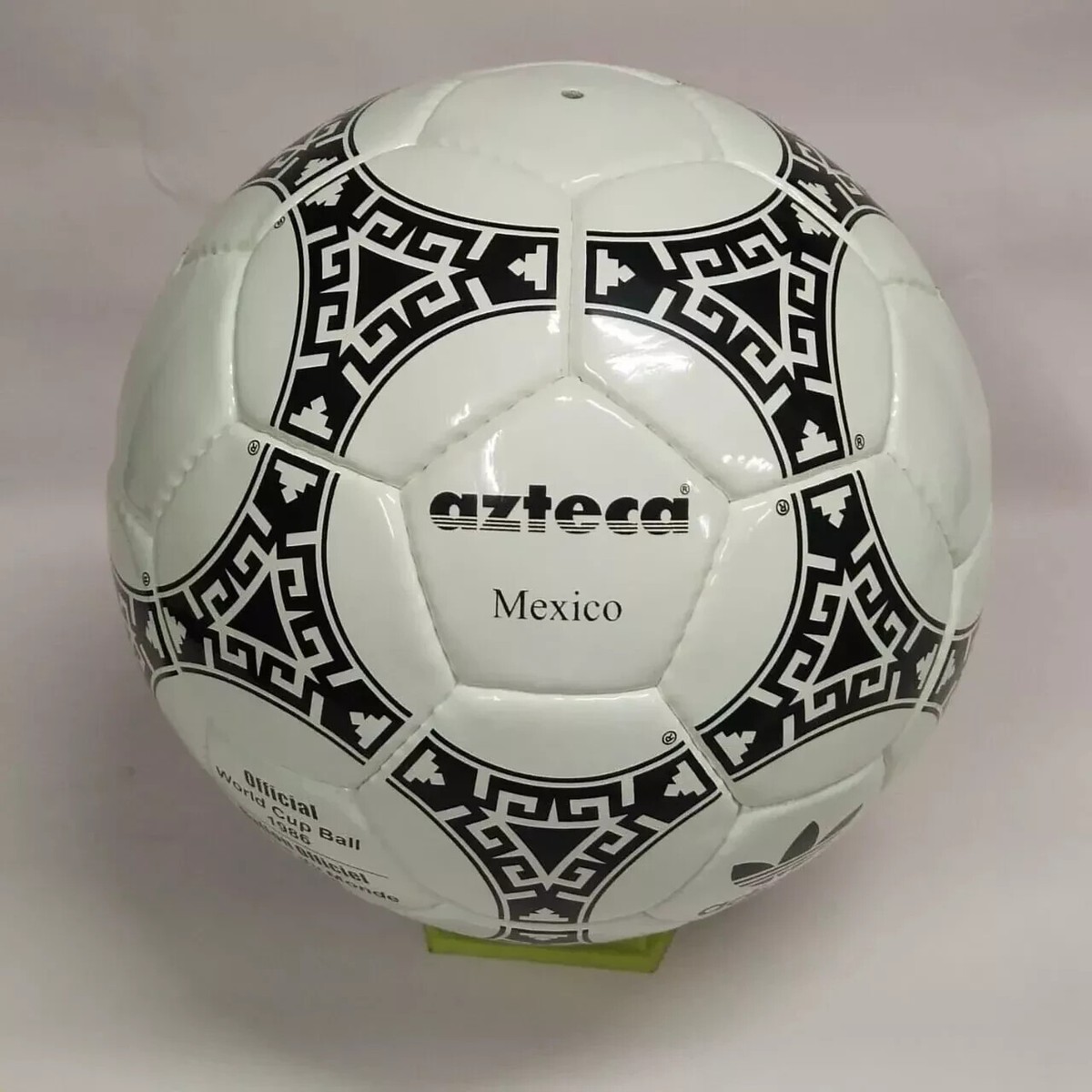 1986 World Cup Ball London, UK. 6 April 2022. "adidas Azteca