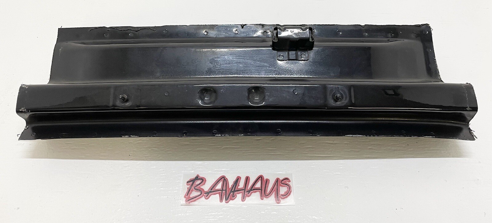 06-13 Genuine OEM BMW E90 335xi Rear Tail Trim Section 41347144944 335i ...