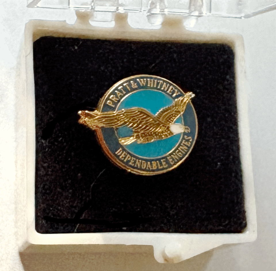 MIB Vtg PRATT & WHITNEY AEROSPACE "Dependable Engines" Pin Badge ...