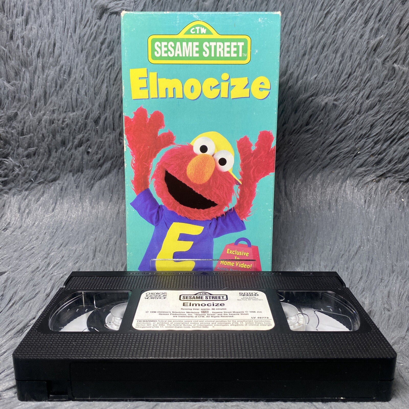 Elmocize VHS 1996 Elmo Kids Video Sesame Street Exercise Workout RARE ...
