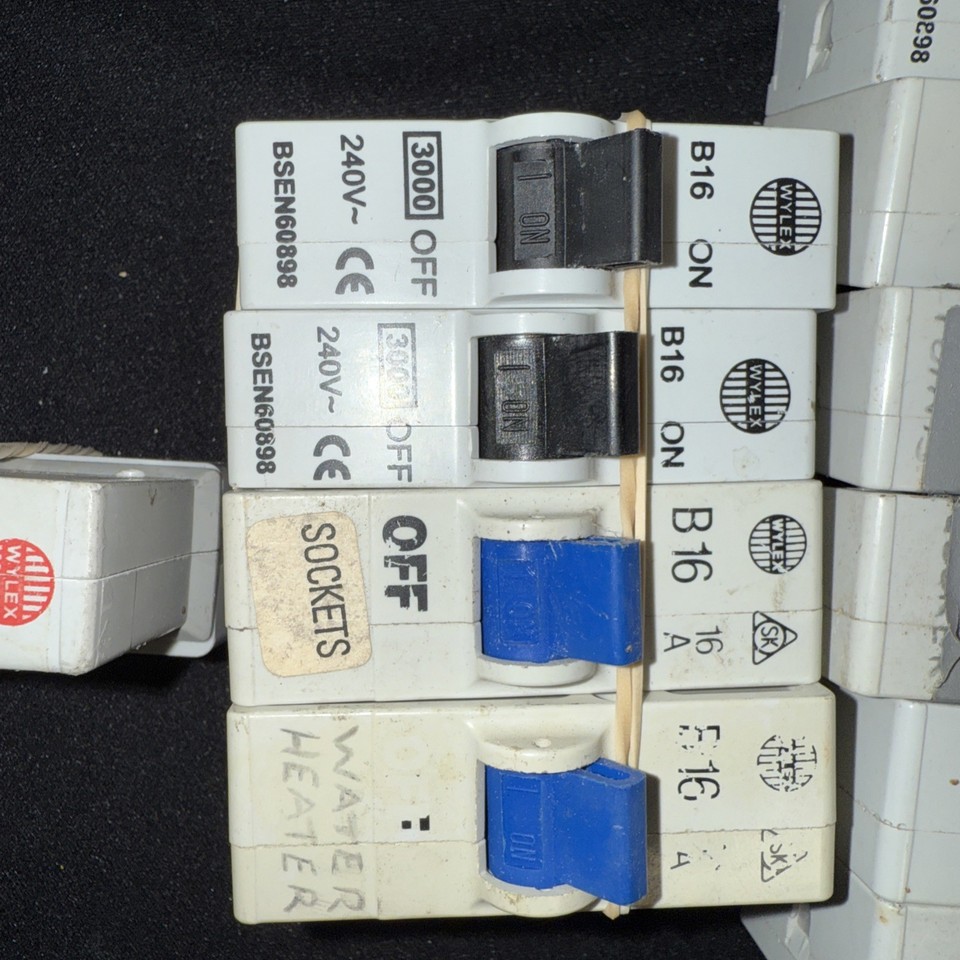 WYLEX B6 B10 B16 B20 B32 B40 PLUG IN MCB'S WITHOUT BASES BS3871/60898 ...