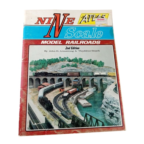 ATLAS NINE SCALE MODEL RAILROADS 2nd Edition John Armstrong Thaddeus ...