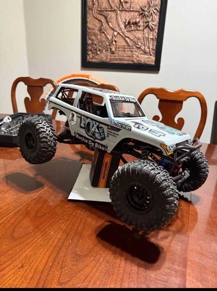 Axial Wraith Spawn 1/10 Crawler | eBay