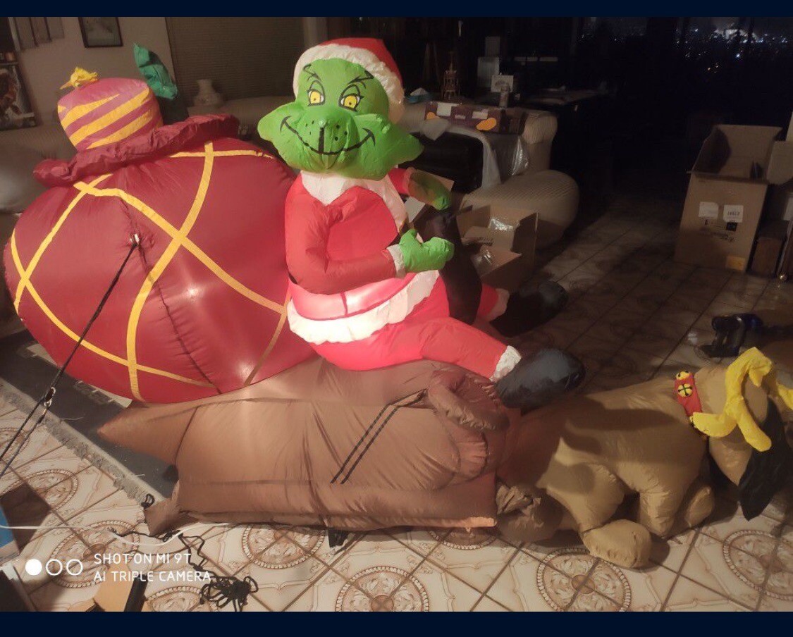 How The Grinch Stole Christmas 7ft Air Blown Inflatable Sleigh Max ...