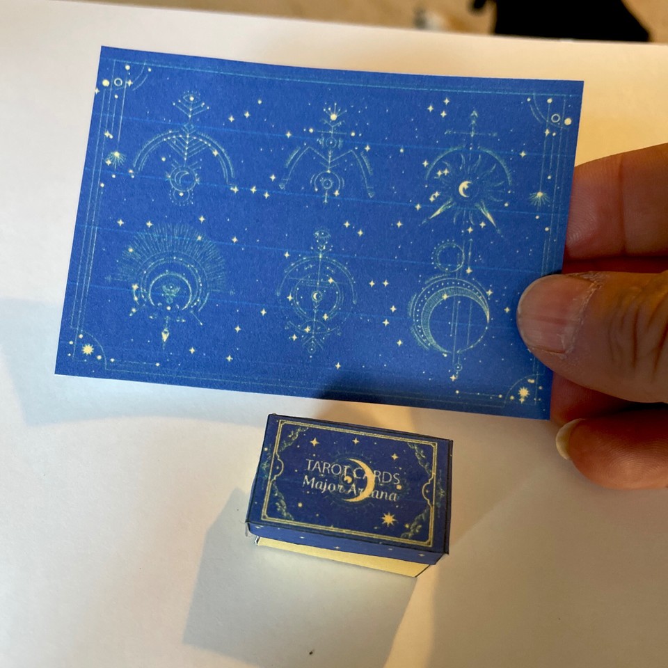 22 Miniature Tarot Card With Box Tarot Spread Mat Dollhouse Doll Size 1 ...