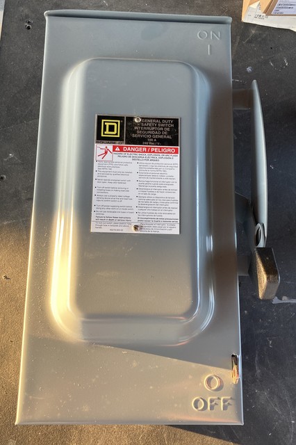 Square D D223NRB Safety Switch 240V/100A for sale online | eBay