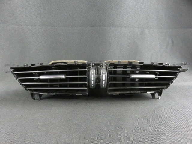 W204 MERCEDES BENZ 2012 C300 Center Dash Board Air Vent A2048306154 for ...