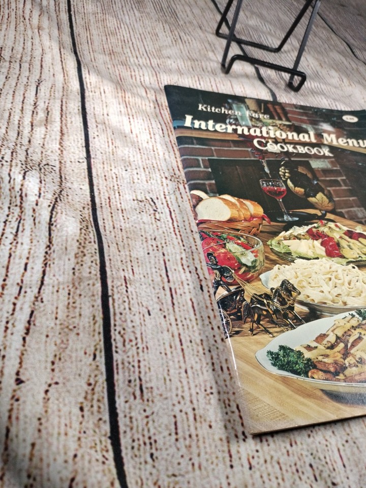 1981 Kitchen Fare International Menus Cookbook 63 pages softback | eBay