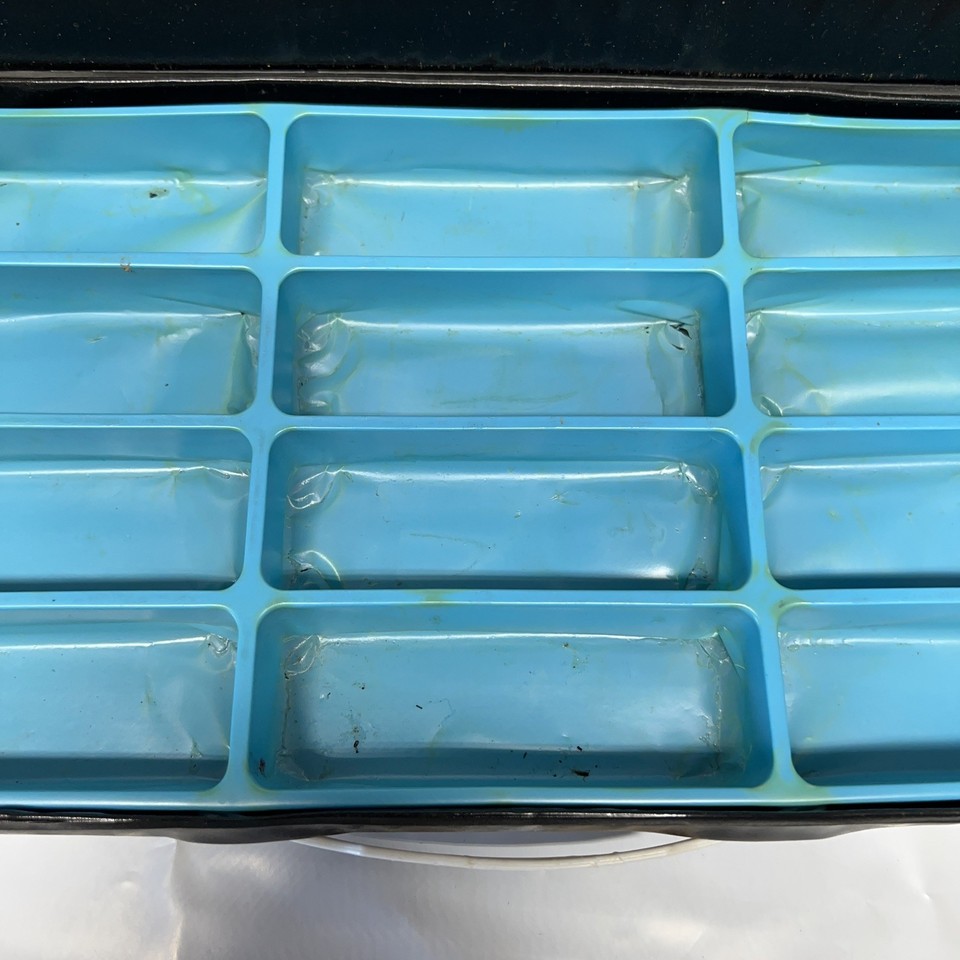 Vintage 1970s Star World Figure Case Tara Toy Corp. No. M22 USA With ...