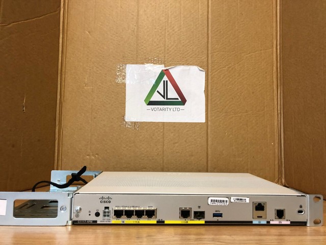 Cisco C1117-4pm Router 5 Ports Poe Ports Management Port 1 Slots ...