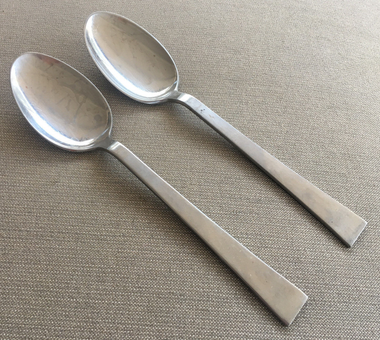 2 Oval Place Soup Spoons Nasco Bellwood Japan Glossy Stainless Blunt ...
