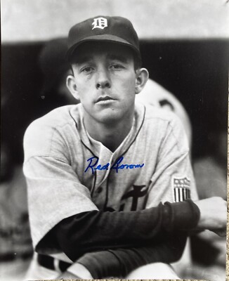 Edward Red Borom Autographed 8x10 1945 Detroit Tigers world series ...
