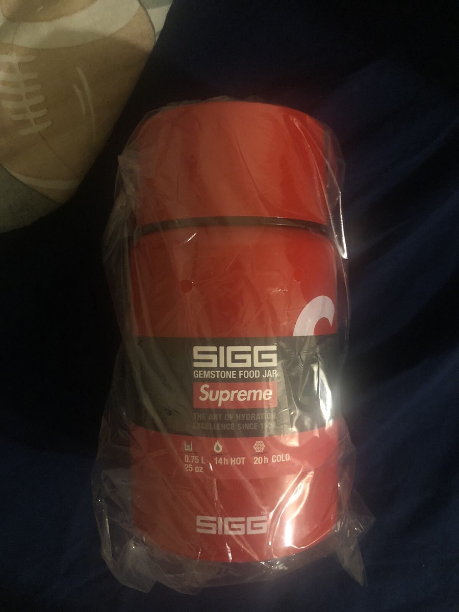Supreme SIGG 0.75L Food Jar (Red) | eBay Supreme SIGG 0.75L Food Jar (Red) | eBay