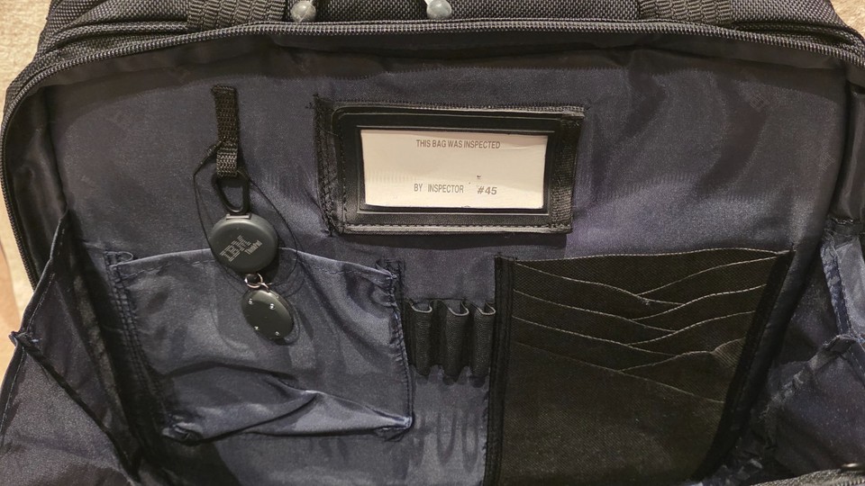 IBM ThinkPad 16" Vintage Black Laptop Carrying Case with Shoulder Strap ...