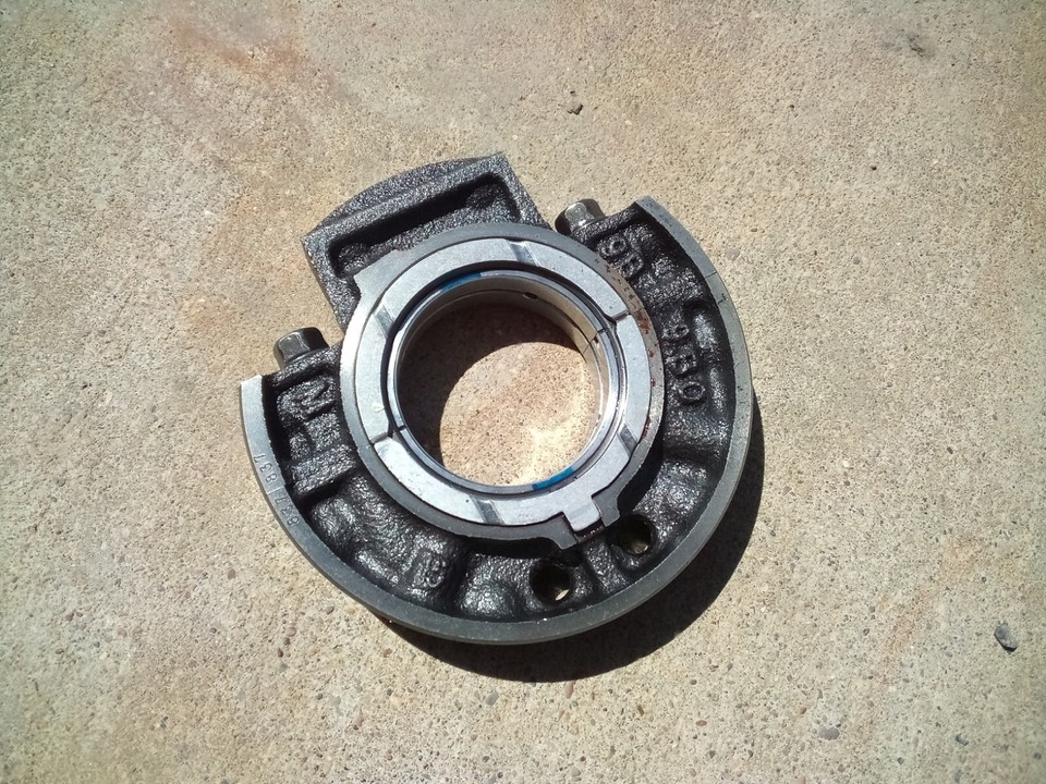 Genuine Oem Kubota 1J002-07090 D782 Engine Main Bearing Case Full ...