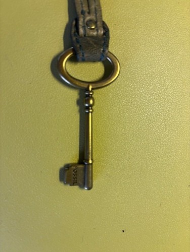 Vtg FOSSIL BRASS Green Leather Loop Key Fob Bag Charm Keychain Tag | eBay