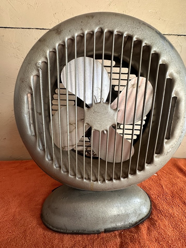 Vintage Lasko Model 52 Electric Metal Fan West Chester PA Liberty 4 ...