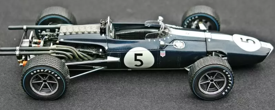 Ferrari Engine in 1967 Race Car w/Spoke Wheel Rims1:18SCALE CUSTOM ...