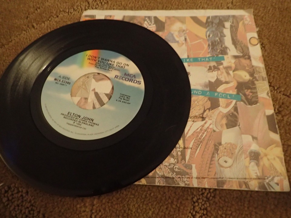 Elton John 45RPM “I Don’t Wanna Go On With You Like That”/ Rope Around ...