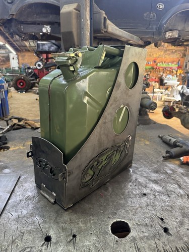 Single Jerry Can Holder With Locking Mount Race Trailer | eBay