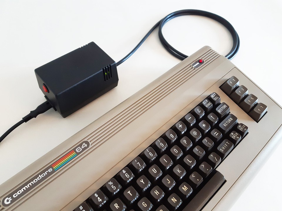 C64 PSU - Commodore 64 Power Supply - Black, LED, Power Switch (US plug ...