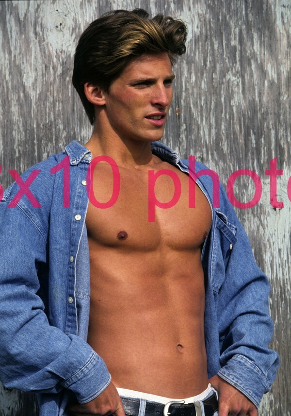 Steve Burton Shirtless