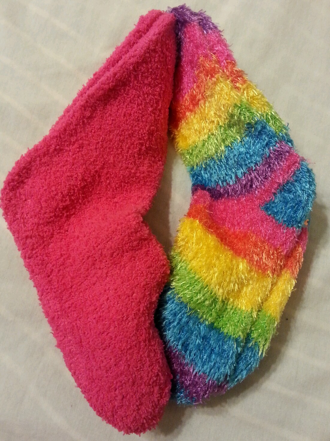 Girls Cozy Socks Shoe Size 2-6 M/L Crew Multi Stripe | eBay