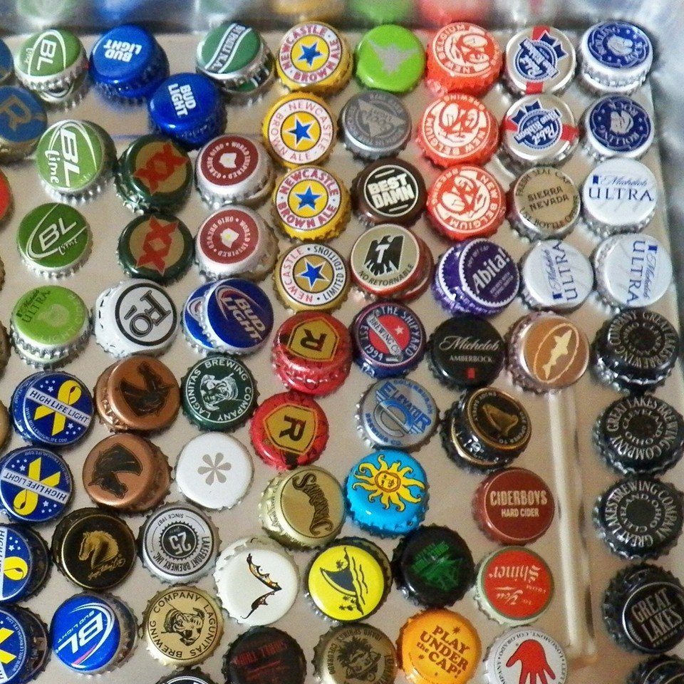 100 Beer Bottle Caps Mixed Lot Recycle Upcycle Craft Projects ...