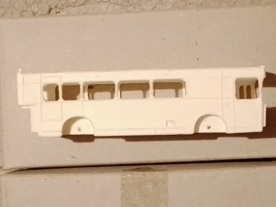 Paragon Kits Resin Highbridge EFE Bristol VRT ECW Fleetline body shell ...