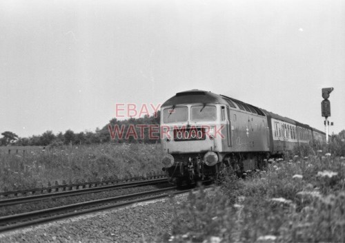 PHOTO CLASS 47 DIESEL APPROACHING CADDER YARD WITH AN ABERDEEN GLASGOW ...