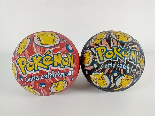 Pokemon Pikachu 5” Rubber Kick Bounce Balls Hedstrom 1998 Nintendo Red ...