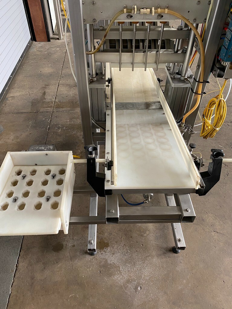 Meheen 4 Head M4 Beer Bottle Filler Crowner, Filling Machinery, Brewing ...