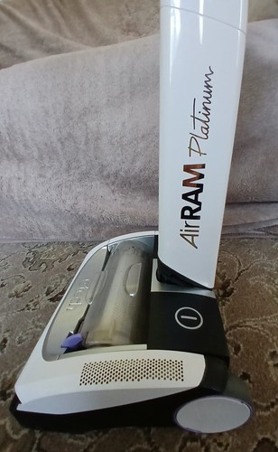 Gtech AirRam Platinum AR46 Cordless Lightweight Vacuum Cleaner ...