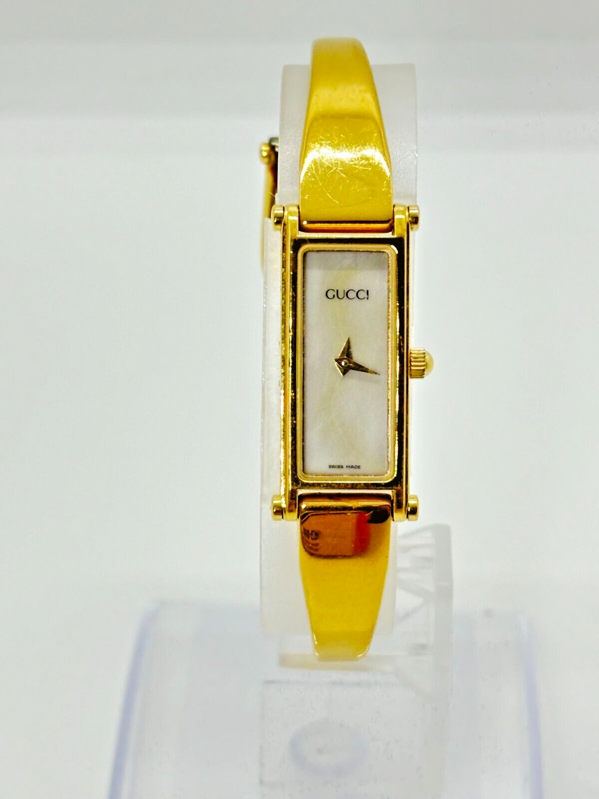 Gucci 1500L Watch Ladies 12mm Rectangle Vintage Quartz Gold Used ...