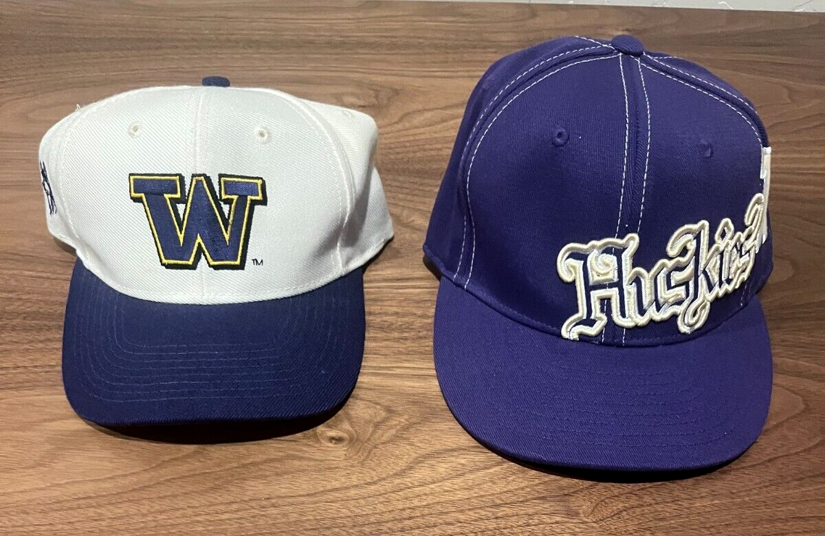 2 DIF UW Washington Huskies Hat LOT Script Top of the World One Fit ...