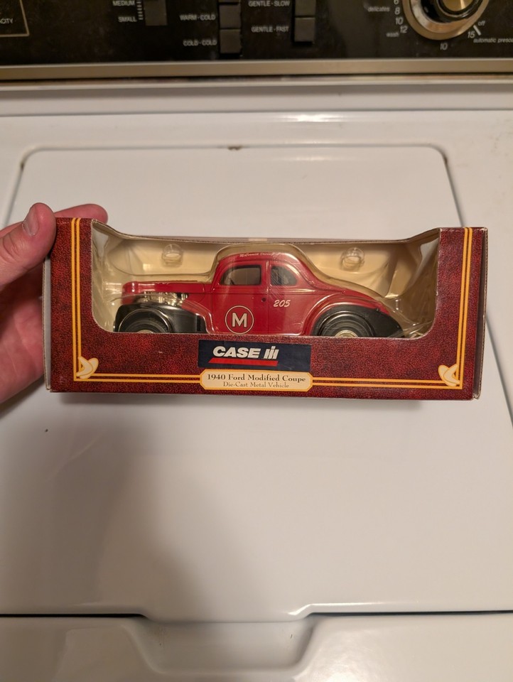 1996 Ertl 1940 FORD MODIFIED COUPE Case Farmall Stock Car 1/25 Diecast ...
