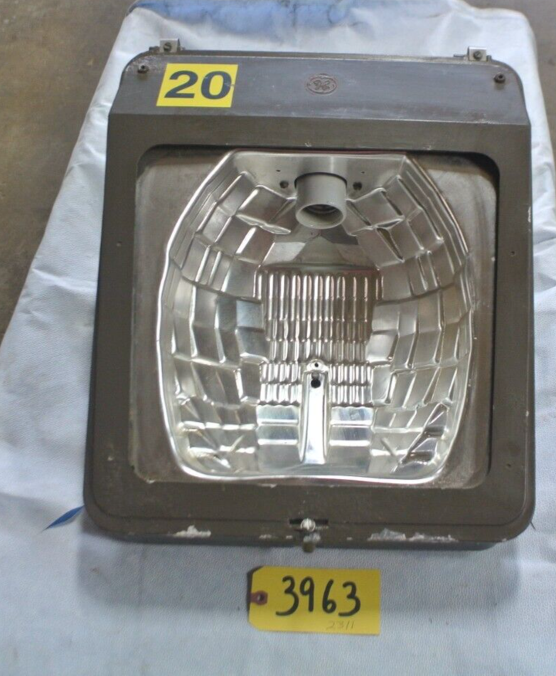 High Pressure Sodium Street Light Fixtures Low Pressure Sodium Lamp