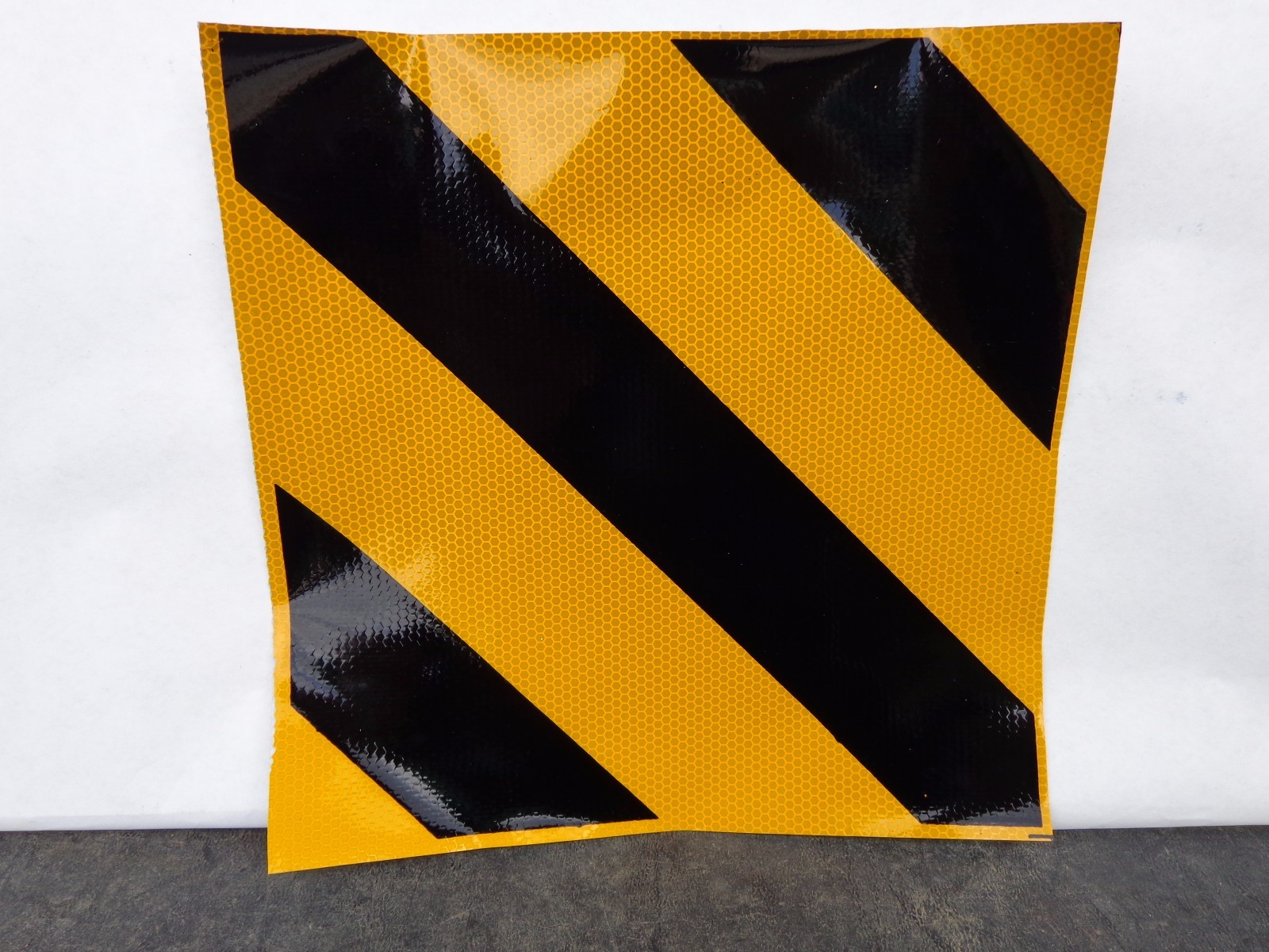 Adhesive Stick On Reflective Chevron Object Marker Left - Dot Compliant ...