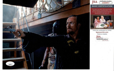 TOBY STEPHENS as CAPTAIN FLINT SIGNED 8X10 PHOTO #2 "BLACK SAILS" JSA ...