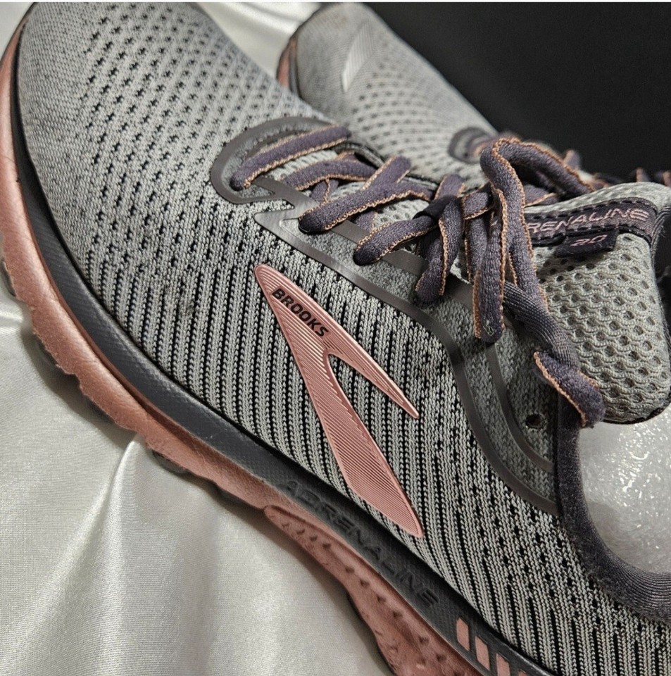 Brooks Adrenaline 20 Guide Rails Running Shoes Gray/Peach Women’s Size ...