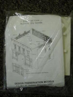 DPM - Roberts' Dry Goods #102 - HO Scale Model Building Kit (NIP) NEW ...