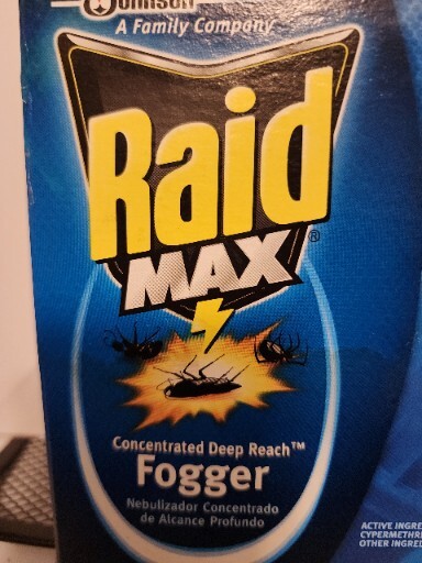 Raid Max Logo RAID MAX® No Mess Dry Fogger | SC Johnson Professional