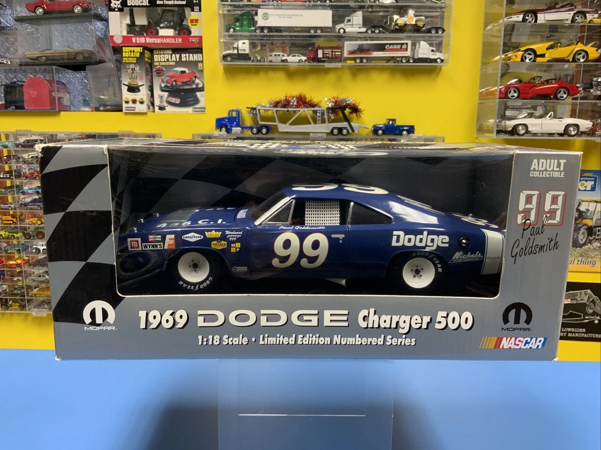 Toy Nascar Mopar