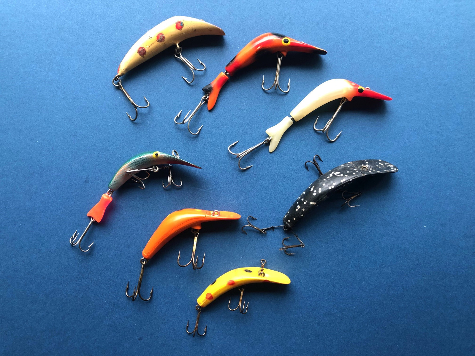 Vintage lot of 7 Flatfish fishing lures Brooks Reefer Canadian Wiggler ...