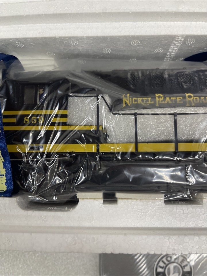 Lionel 6-38461 Nickel Plate Road RS-11 Diesel Locomotive #859 Minty w ...