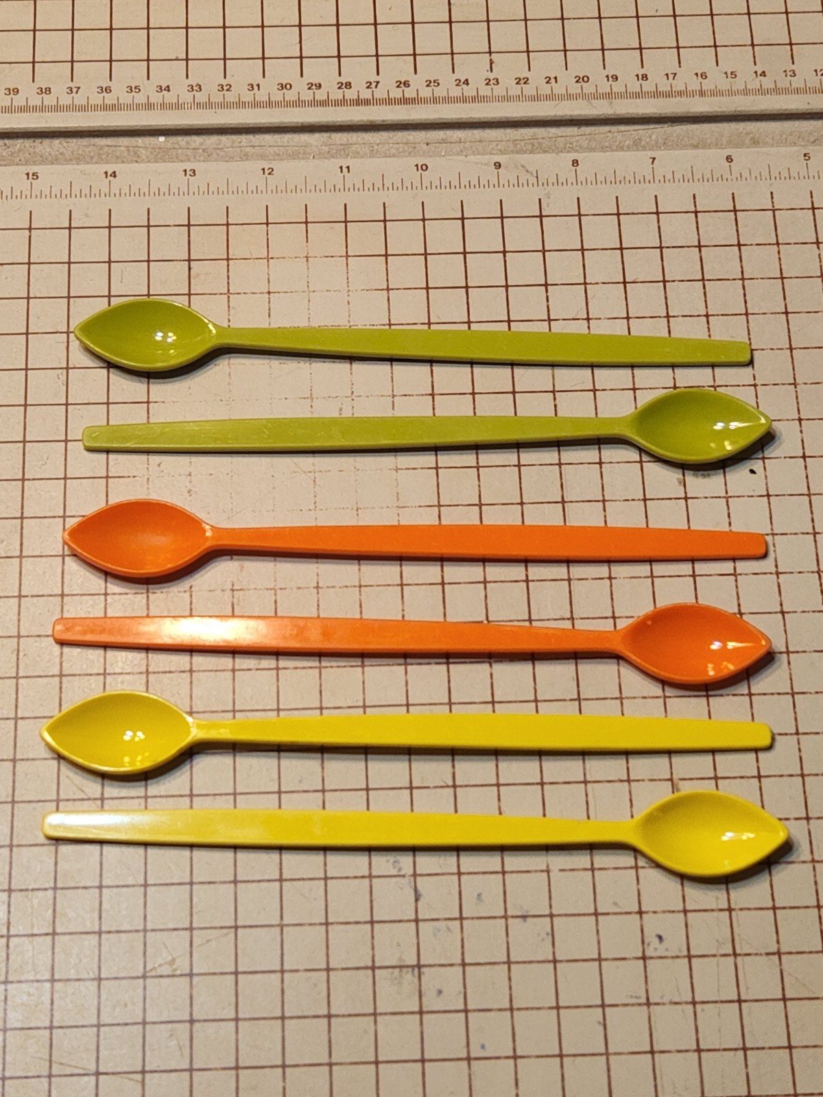 Vintage Reusable Plastic Spoons,set of 6, early plastic spoons,vintage ...